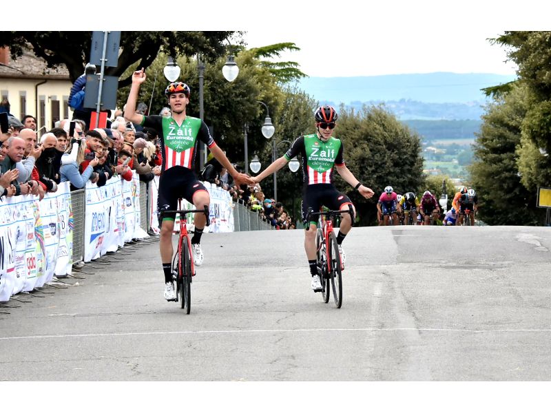 CASTIGLION FIORENTINO. STOCCATA DI MANLIO MORO NEL TROFEO MENCI