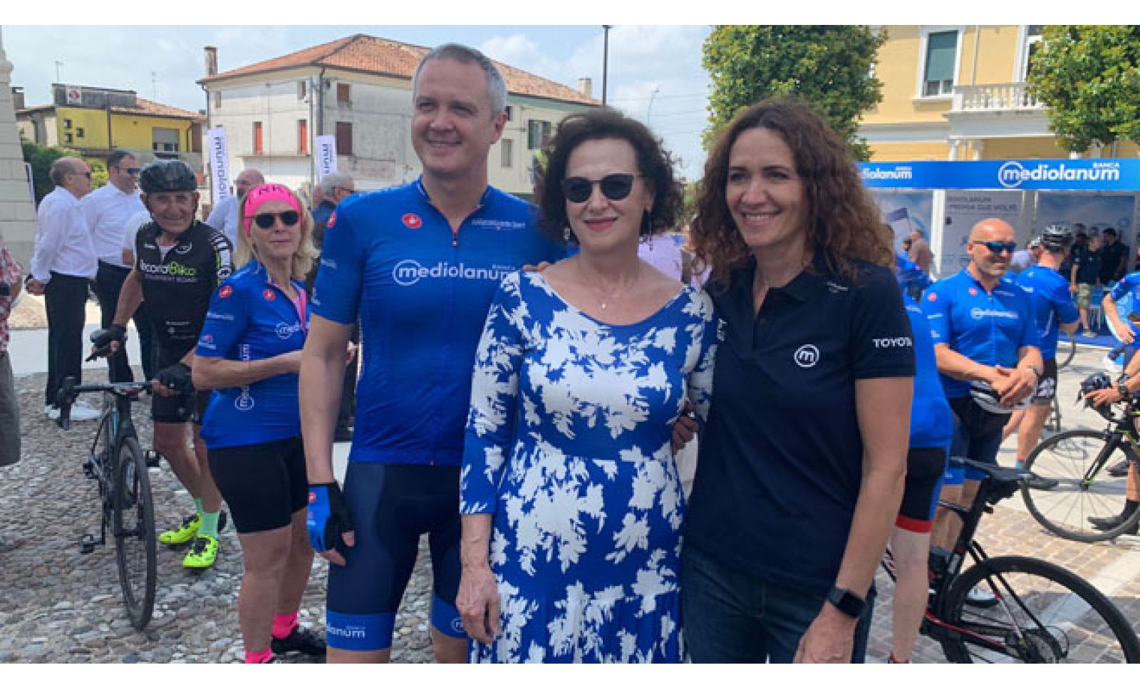 TOMBOLO, TUTTI IN SELLA E IN MAGLIA AZZURRA NEL RICORDO DI ENNIO DORIS