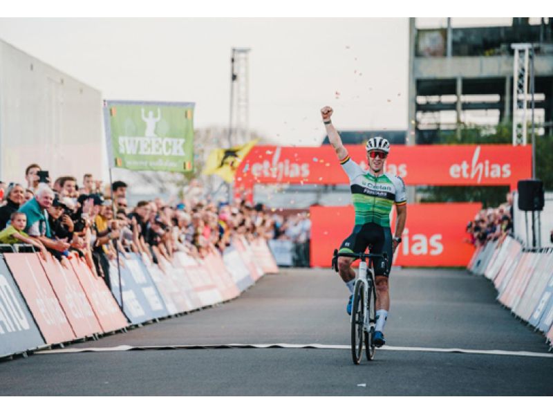COPPA DEL MONDO. TRA GLI ELITE SWEEKS SUPERA IL CAMPIONE EUROPEO VAN ...