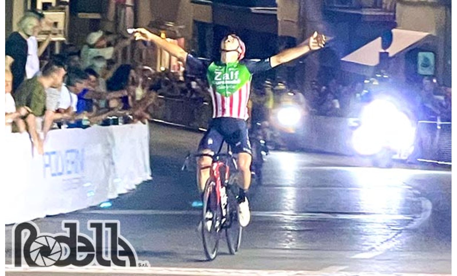 A LEVANE SOTTO LE STELLE SFRECCIA GIOVANNI ZORDAN GALLERY