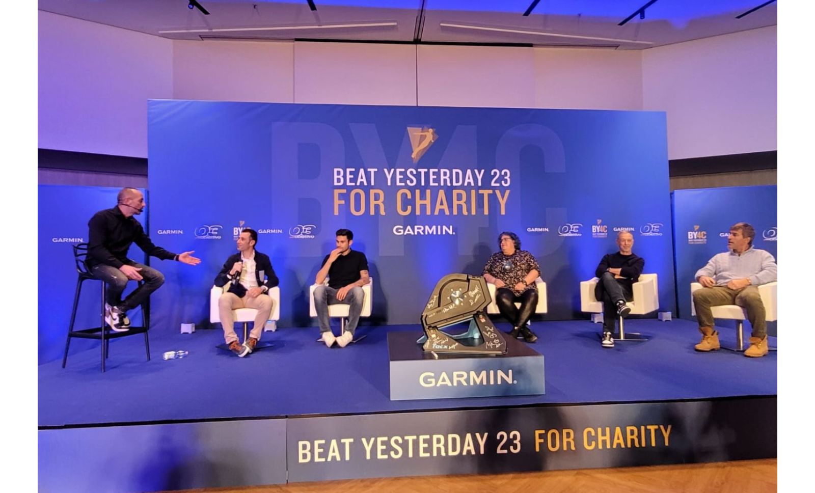 GARMIN BEAT YESTERDAY, DONATI 10MILA EURO A OBIETTIVO3 DI ZANARDI CON ...