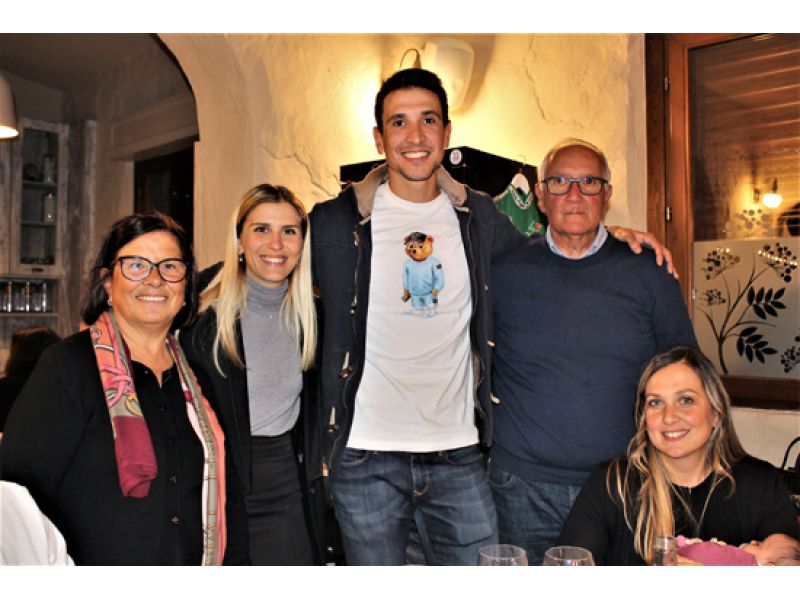 UNA FESTA A SORPRESA PER DAVIDE MARTINELLI. «HO VISSUTO BELLE ...
