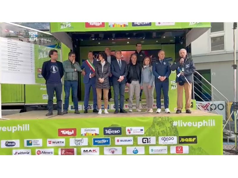 TOUR OF THE ALPS. THE CHORAL TRIBUTE TO SARA PIFFER AND MICHELE ...