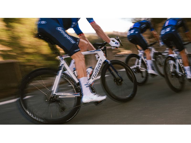 MICHE DEBUTTA AL GIRO D'ITALIA: LA FORZA DEL MADE IN ITALY AL FIANCO ...