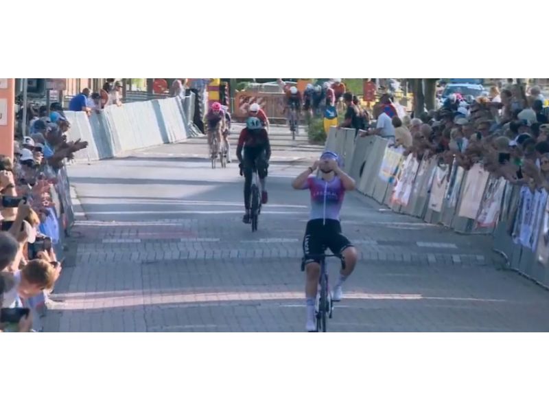 Lena mouse of leaks when I saw her, she had no makeup and