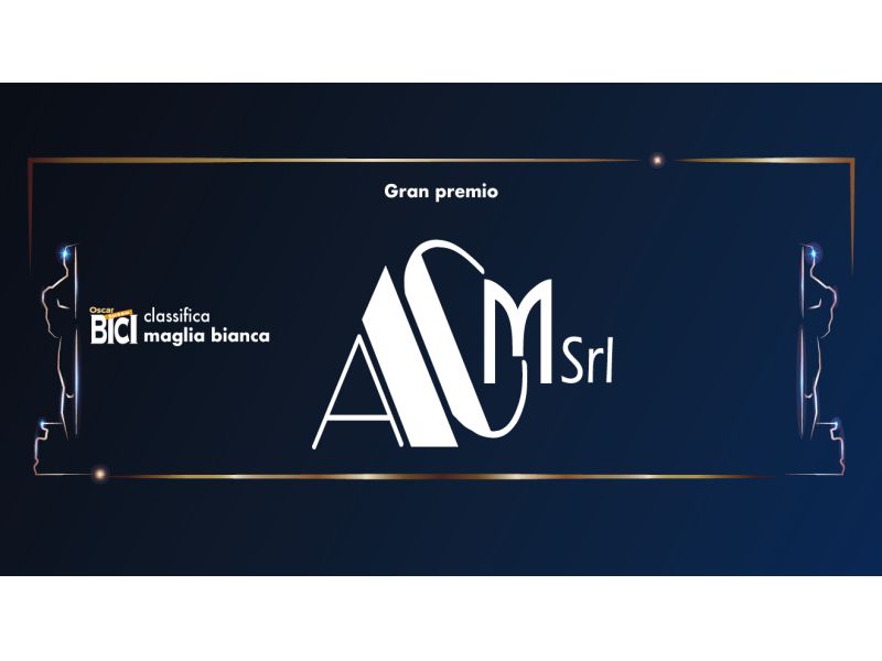 OSCAR MAGLIA BIANCA. JONATHAN MILAN FIRMA UNO SPLENDIDO BIS