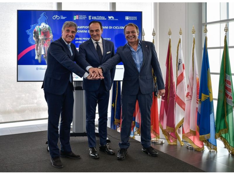 PRESENTATI A TORINO I CAMPIONATI ITALIANI STRADA E CRONO PROFESSIONISTI