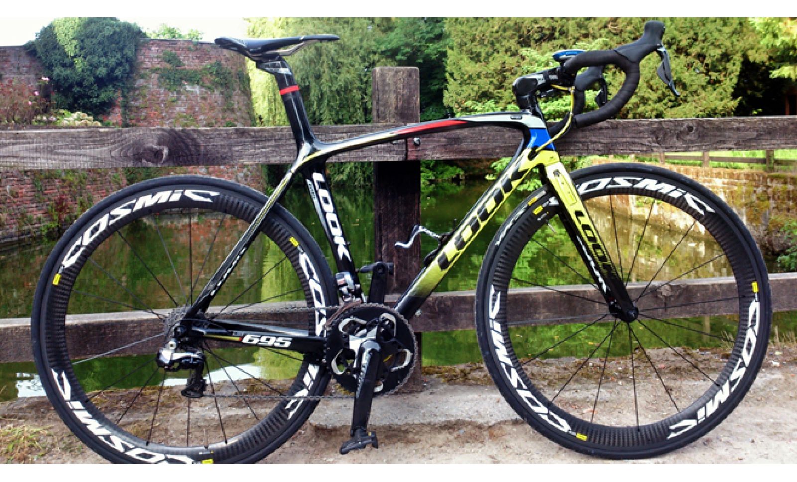 LOOK. 695 Aerolight, che bomba