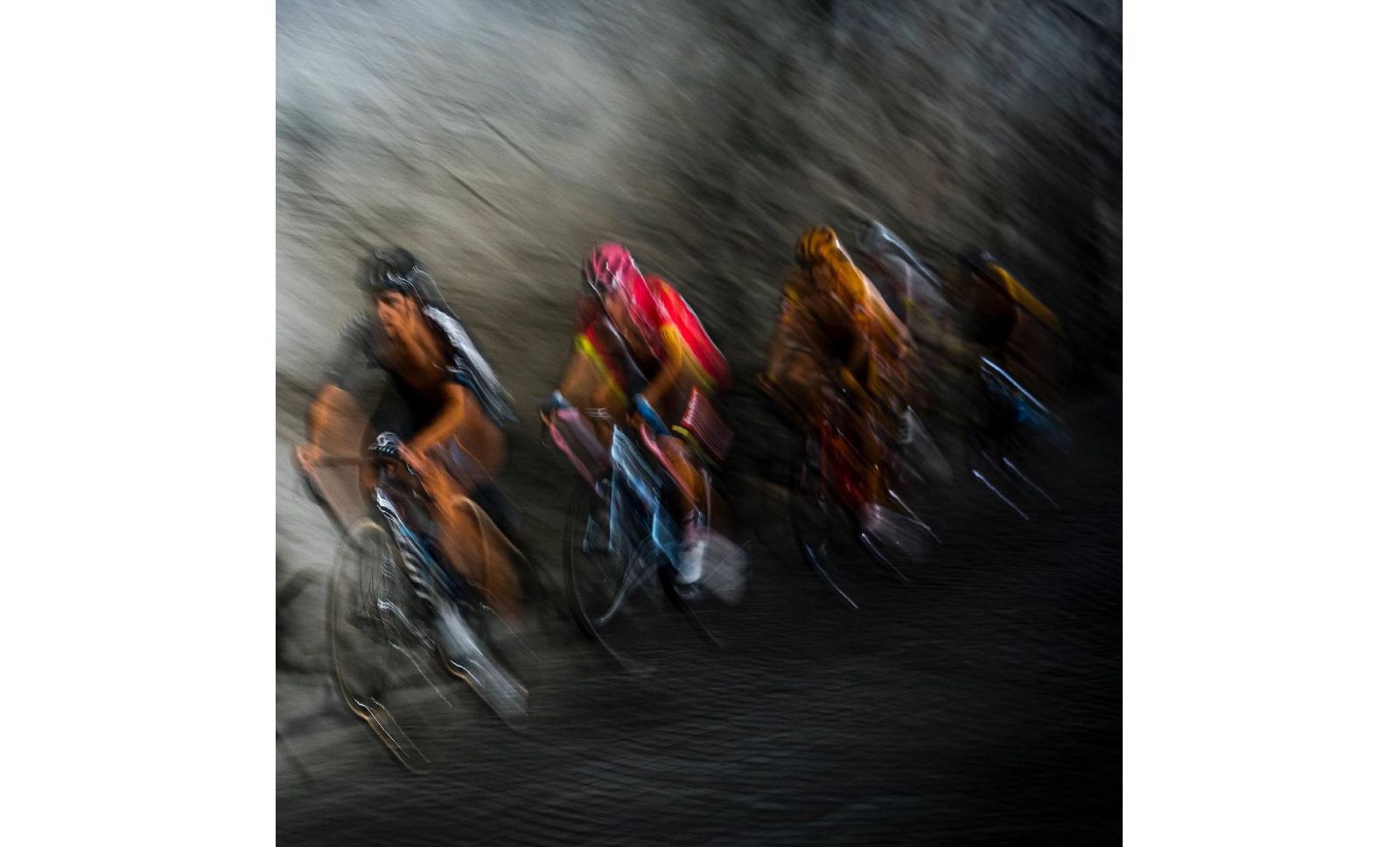 TRA NBA E CICLISMO, LE FOTOGRAFIE DI MATTEO MARCHI