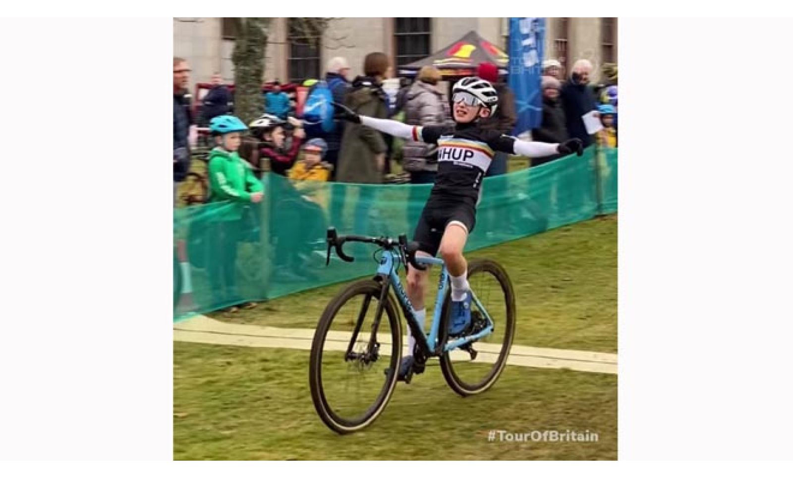 IL RAGAZZINO CHE AVEVA STUPITO TUTTI AL TOUR OF BRITAIN ORA E' CAMPIONE ...