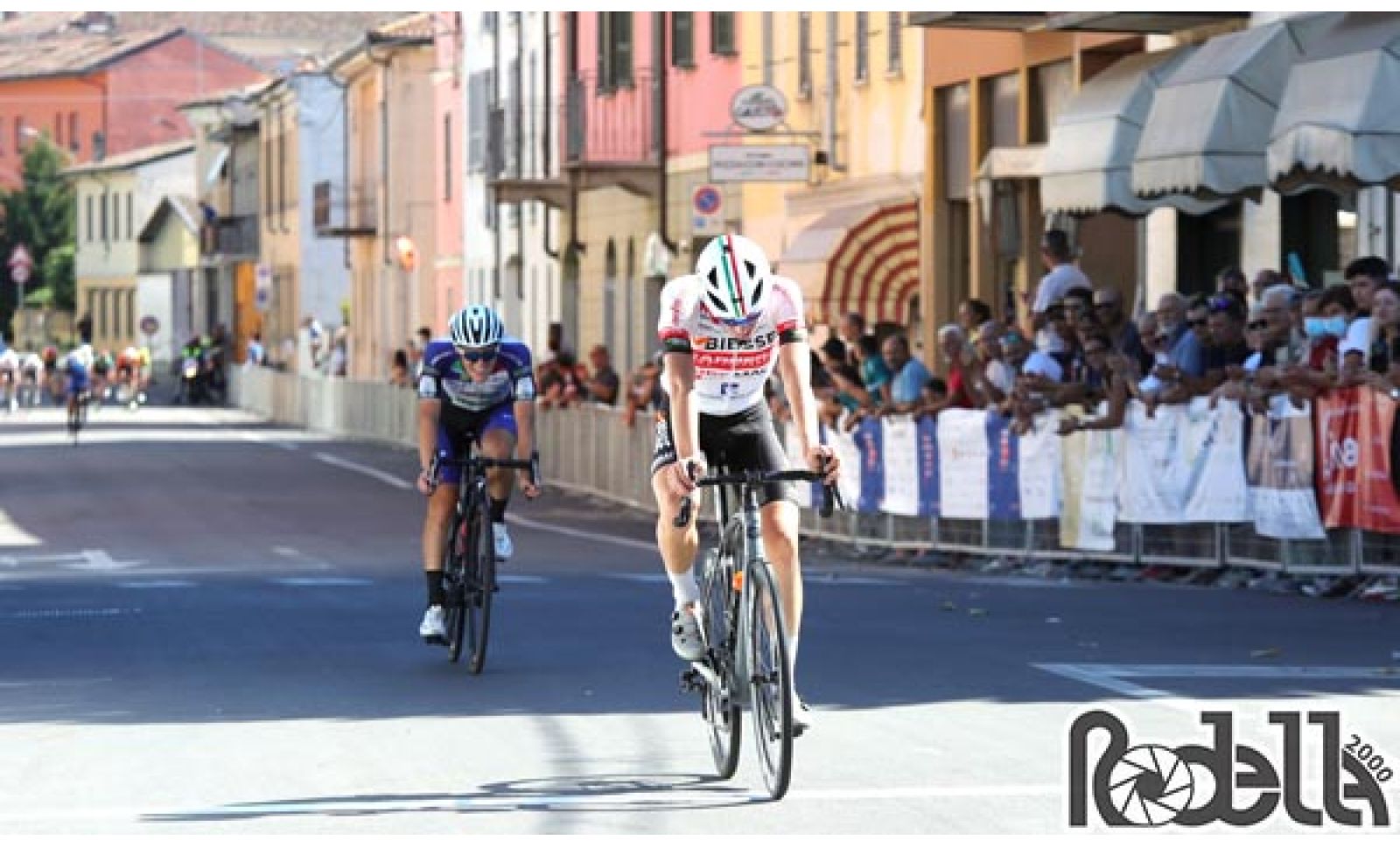 FRECCIA DEI VINI. SHOW DI WALTER CALZONI E DELLA GALLINA ECOTEK ...