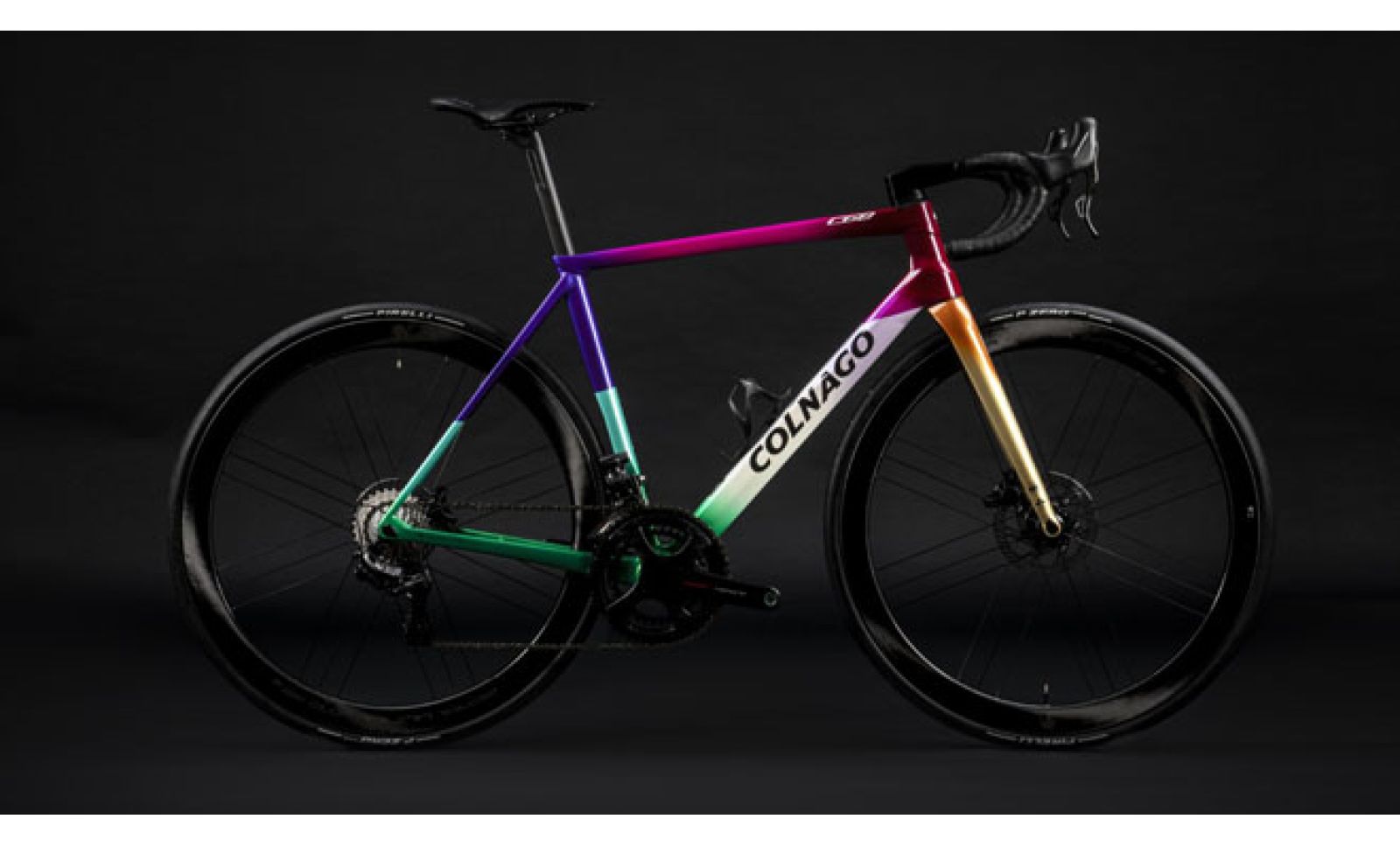 COLNAGO. MOTOKI YOSHIO FIRMA UNA LIMITED EDITION ARTISTICA DELLA C68 ...
