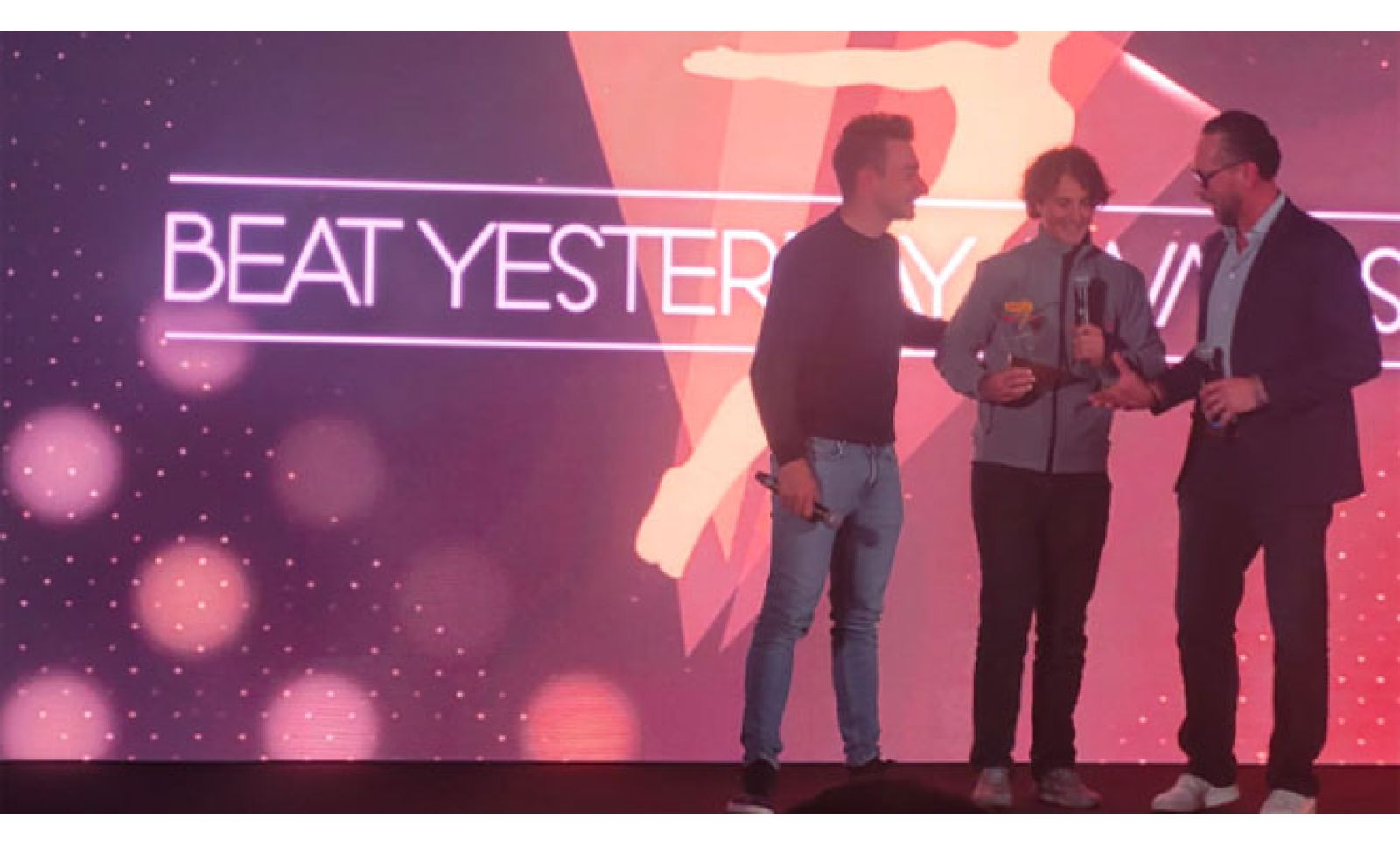 GARMIN BEAT YESTERDAY AWARDS 2022. PREMIATE 5 STORIE DI "EROISMO COMUNE ...