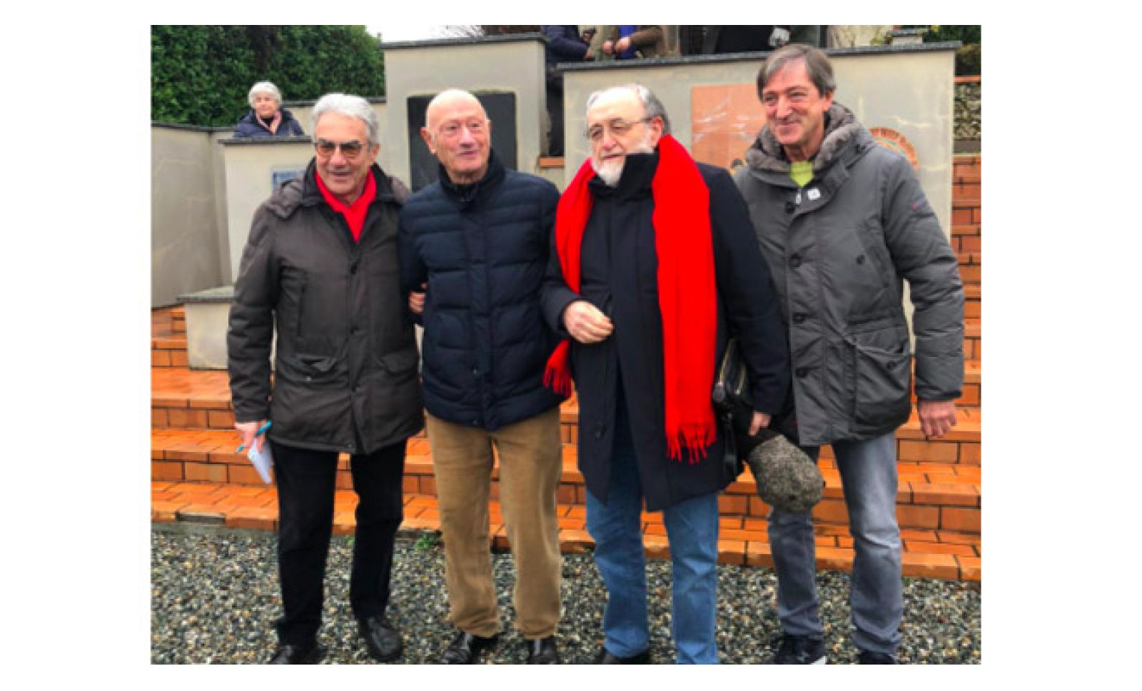 WELCOME CASTELLANIA. PREMIO A ELVIO CHIATELLINO, PAOLO BRUSORIO E ...