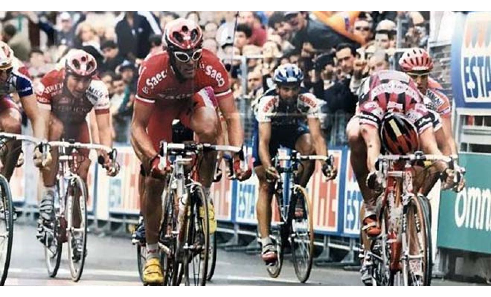 ASPETTANDO IL GIRO. LUCCA E LA STORIA ROSA LEGATA ALL'AMORE & VITA DI ...