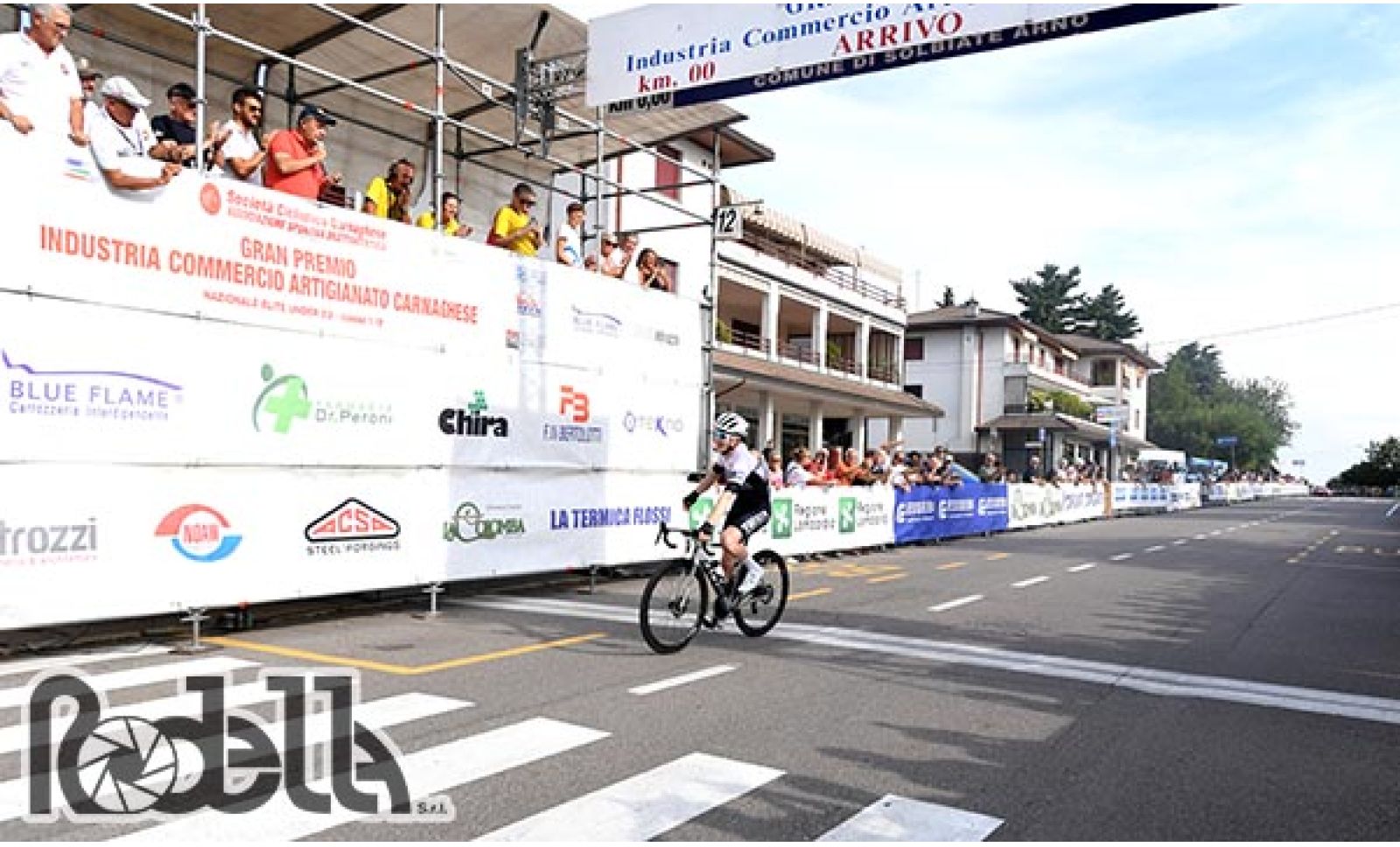 CARNAGO. ASSOLO DEL GALLESE WILLIAM HARDING, POI MARTIN PER UNA ...